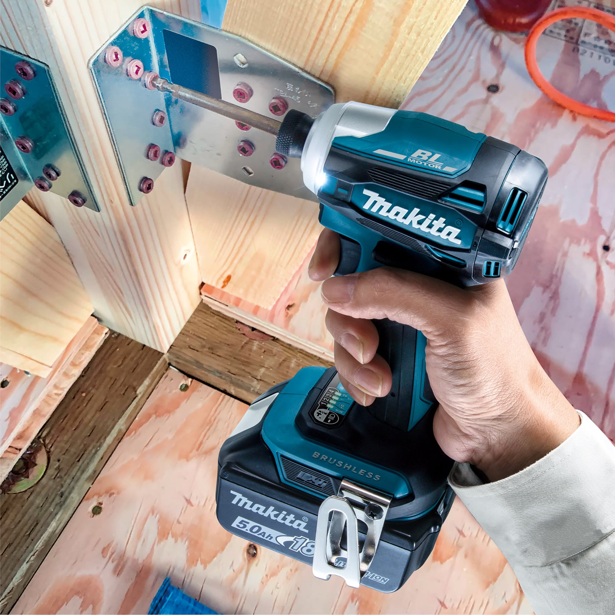 Makita LXT DTD172RTJ 18V 5Ah ruuvinväännin | Karkkainen.com verkkokauppa