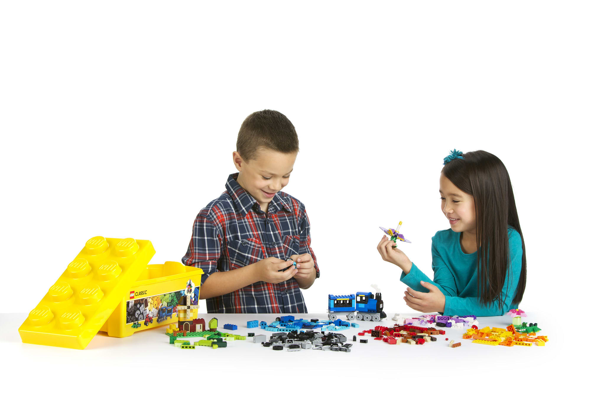 LEGO 10696 Classic Keskikokoinen luova rakennuslaatikko | Karkkainen ...