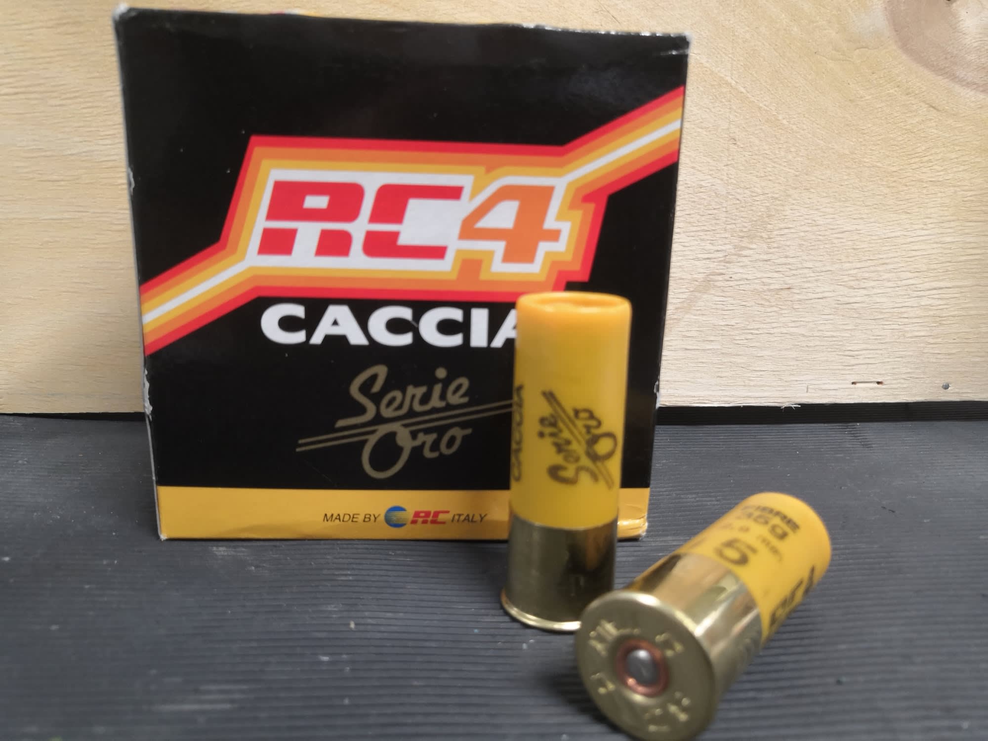 RC 4 CACCIA ORO Fibre 12/70 35g | Karkkainen.com verkkokauppa